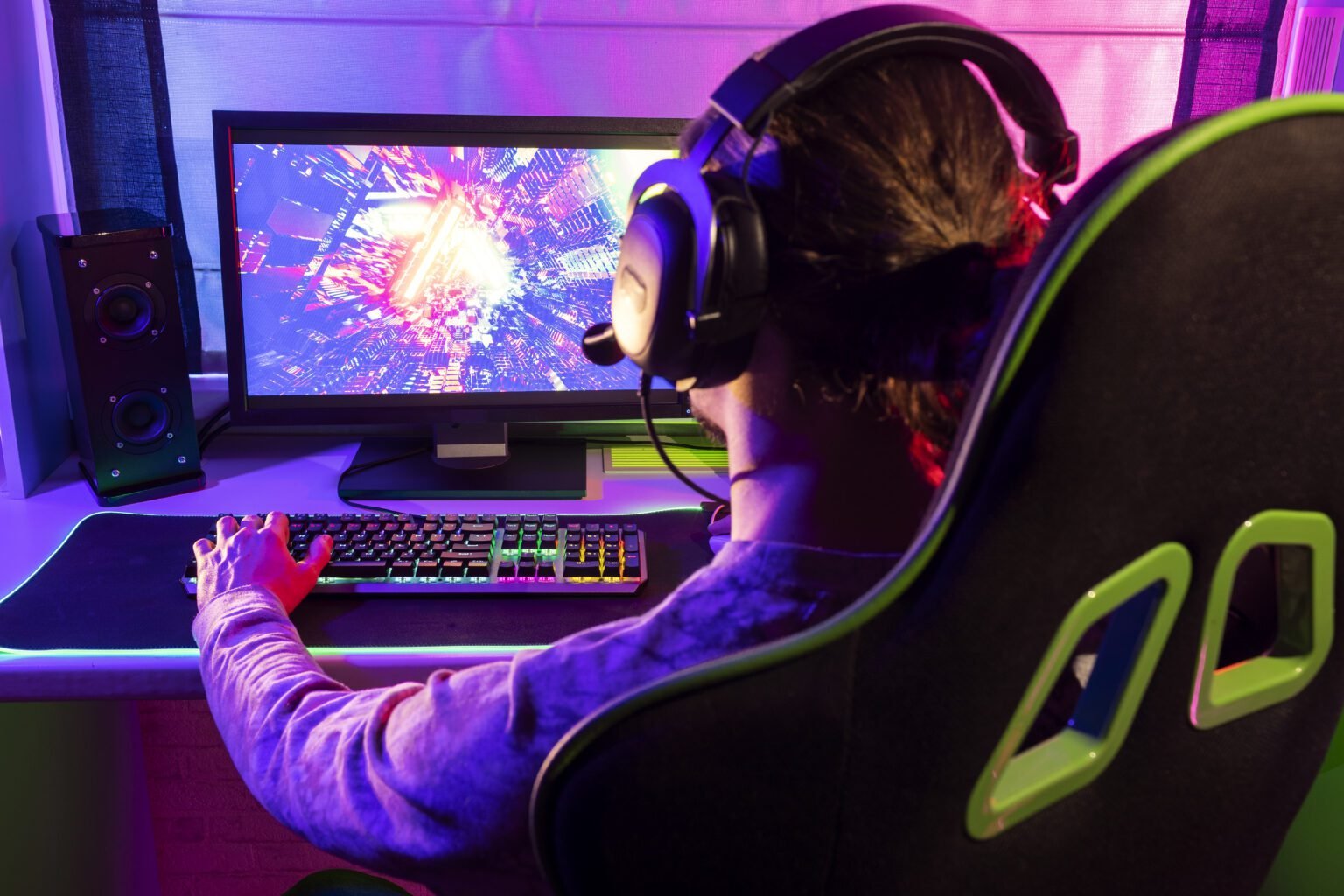 8 equipamentos que não podem faltar no seu setup gamer